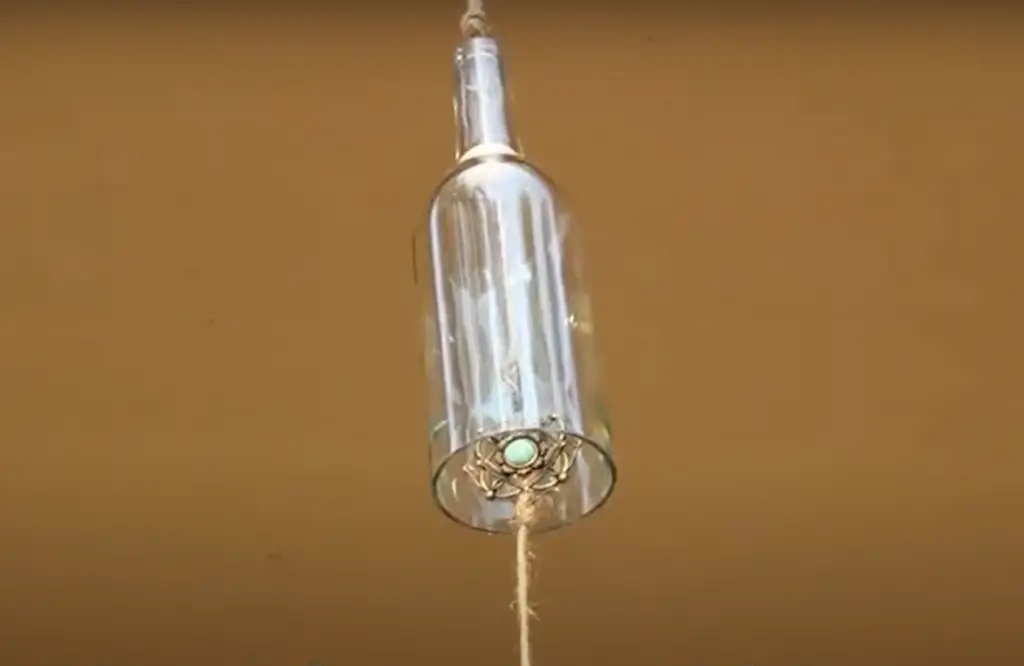 8 Ways to Make Wind Chimes From Recycled Materials - WindChimesGuide
