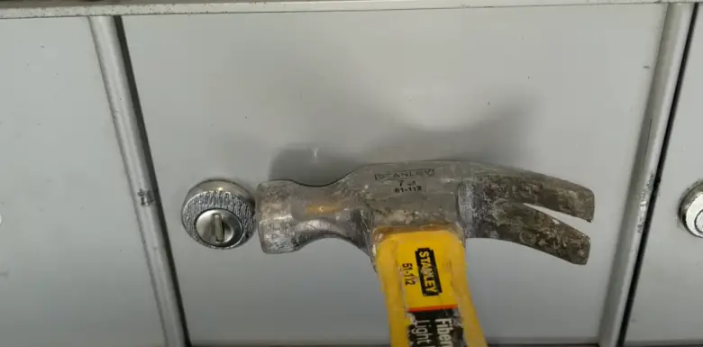 How to Open a Mailbox Without a Key? - WindChimesGuide